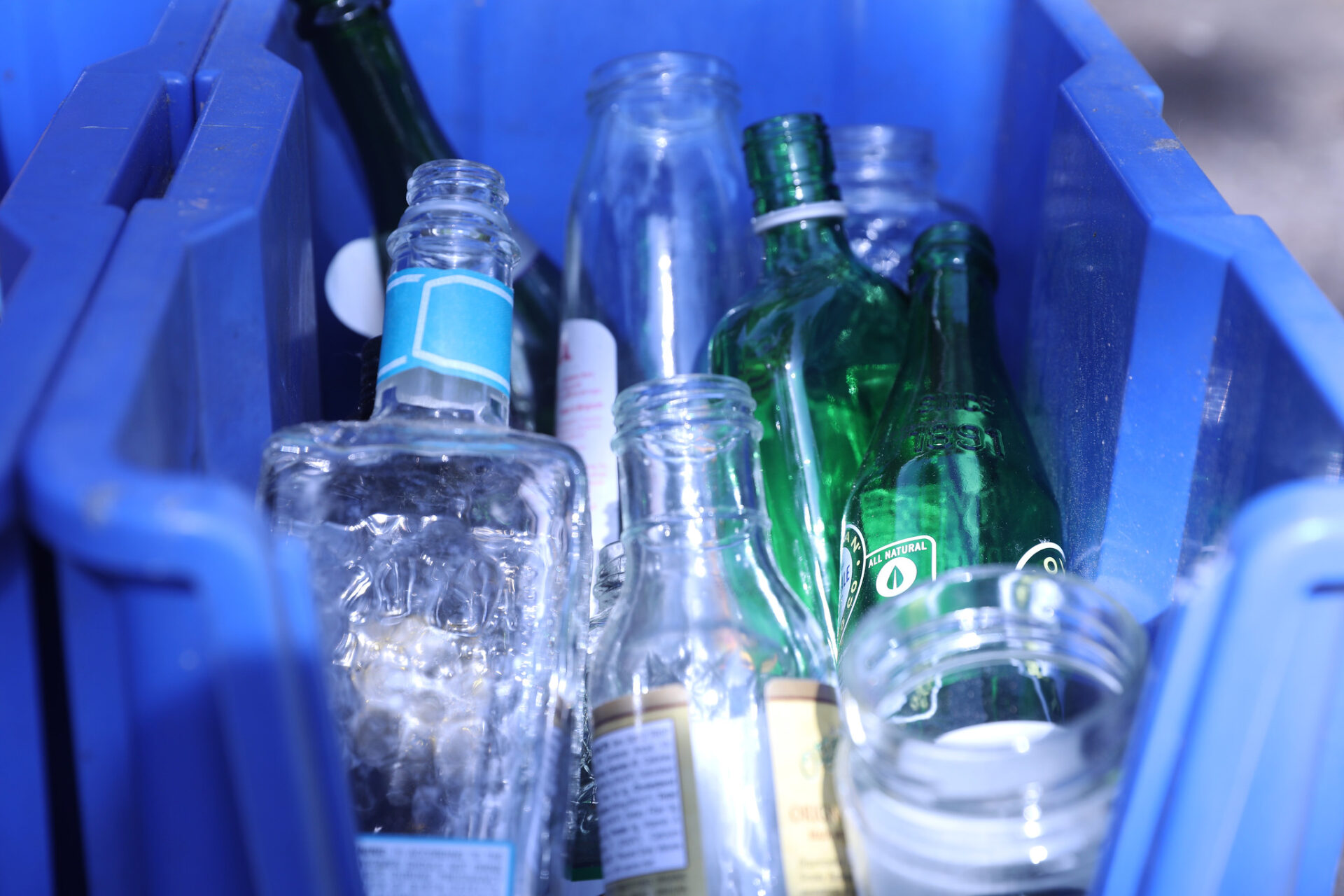 What is Closed Loop Recycling? | Closed Loop Recycling | Divert